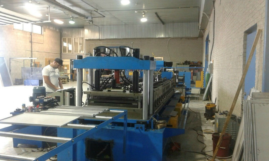 Quality Cold Roll Forming Machine & Sheet Metal Roll Forming Machines ...